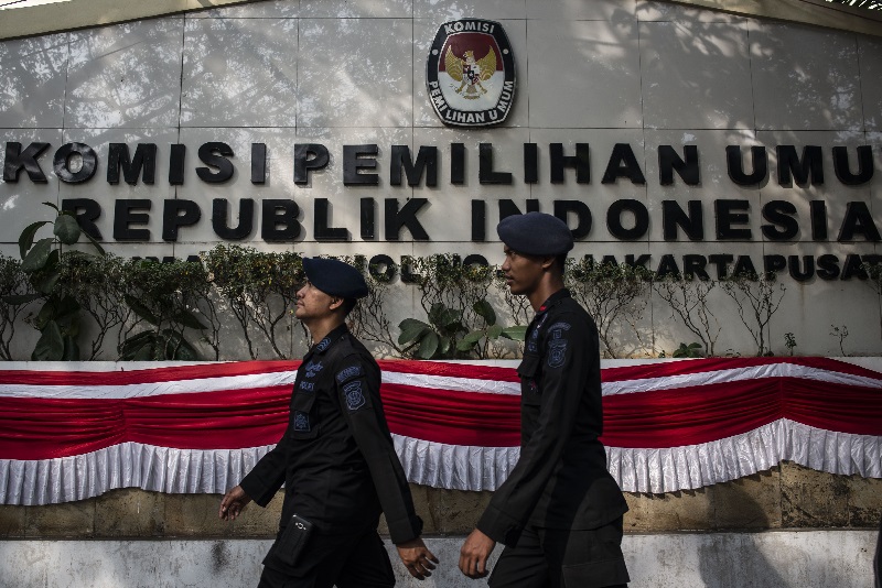 Jokowo-Ma'ruf tiba di KPU