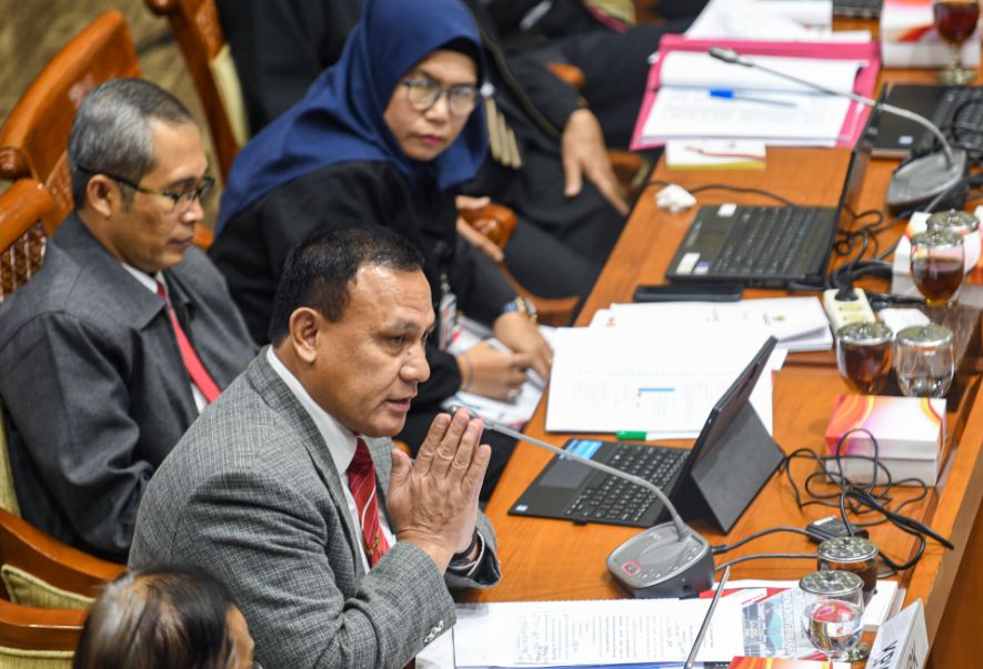 Debat panas politikus PDIP vs Demokrat warnai rapat DPR-KPK