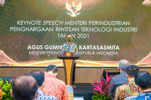 Kemenperin beri Penghargaan RINTEK 2021 kepada 16 perusahaan