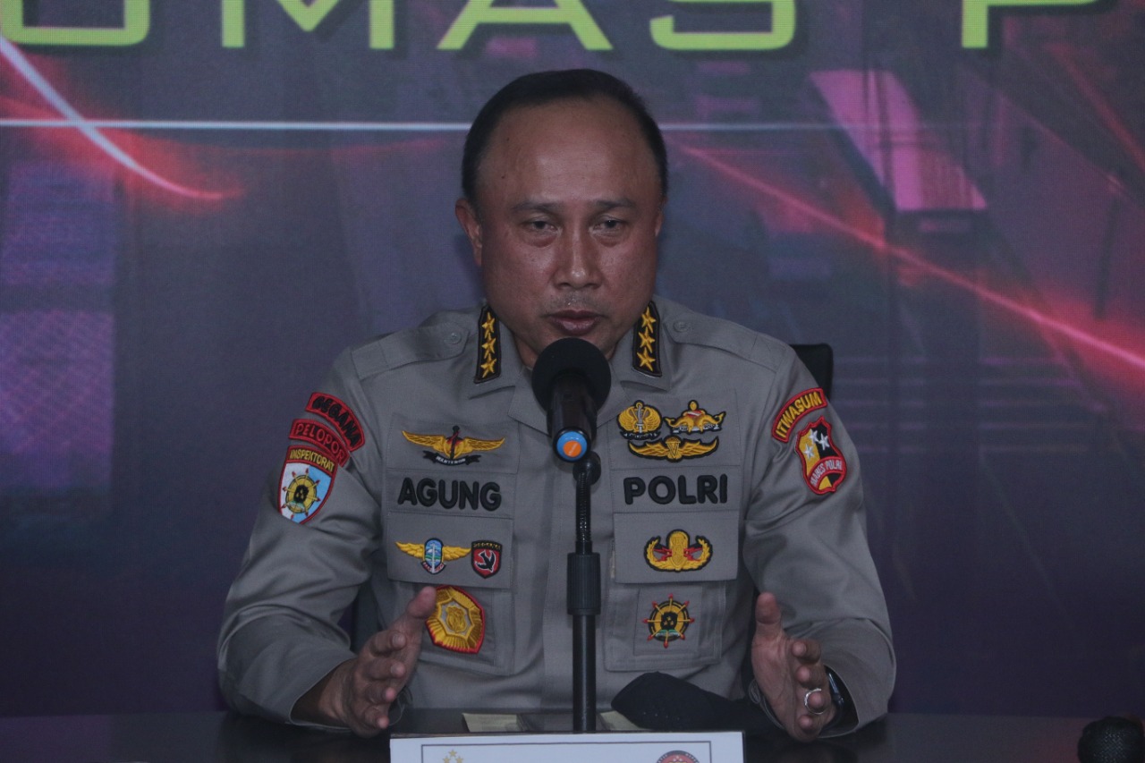 Lima polisi bantu Ferdy Sambo halangi penyidikan
