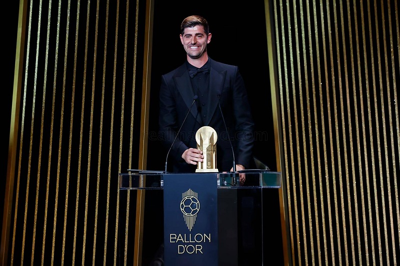 Thibaut Courtois raih gelar Yachine Trophy 2022