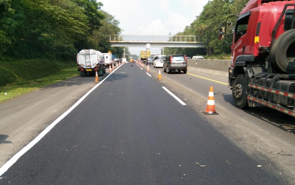 Ada perbaikan jalan di Tol Cipularang dan Padaleunyi