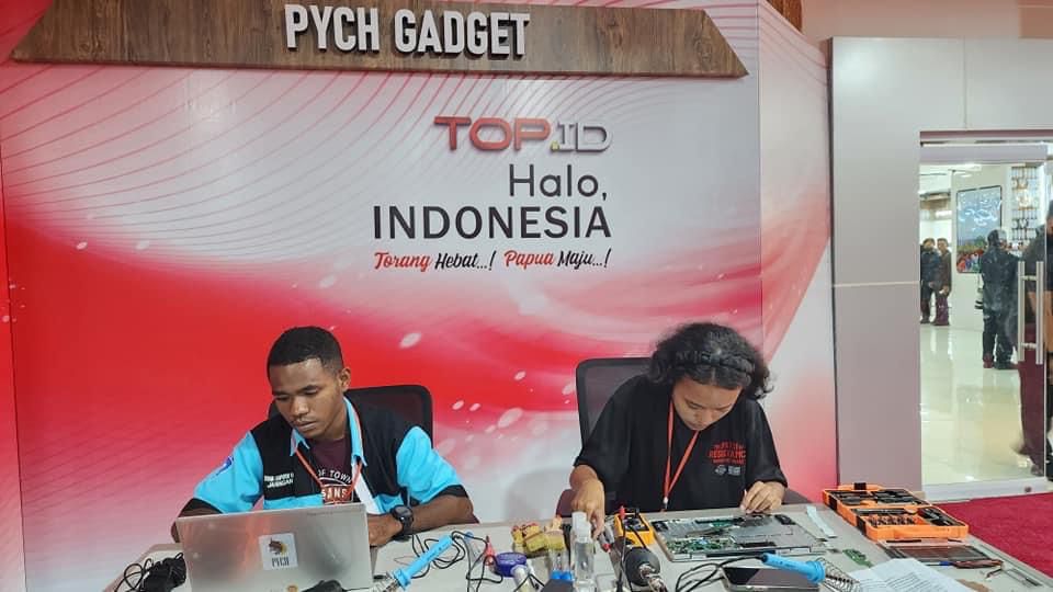 Kreatif! Ini dia smartphone dan laptop buatan PYCH bersama pelajar SMKN ...