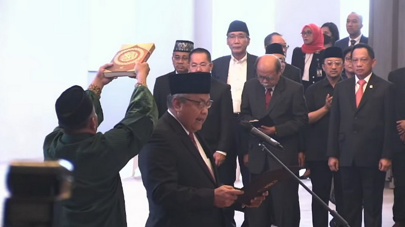 Ucapkan sumpah, Perry Warjiyo jabat Gubernur BI 2023-2028