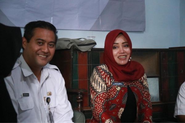 Bupati Ikfina ajak warga kelola keuangan keluarga