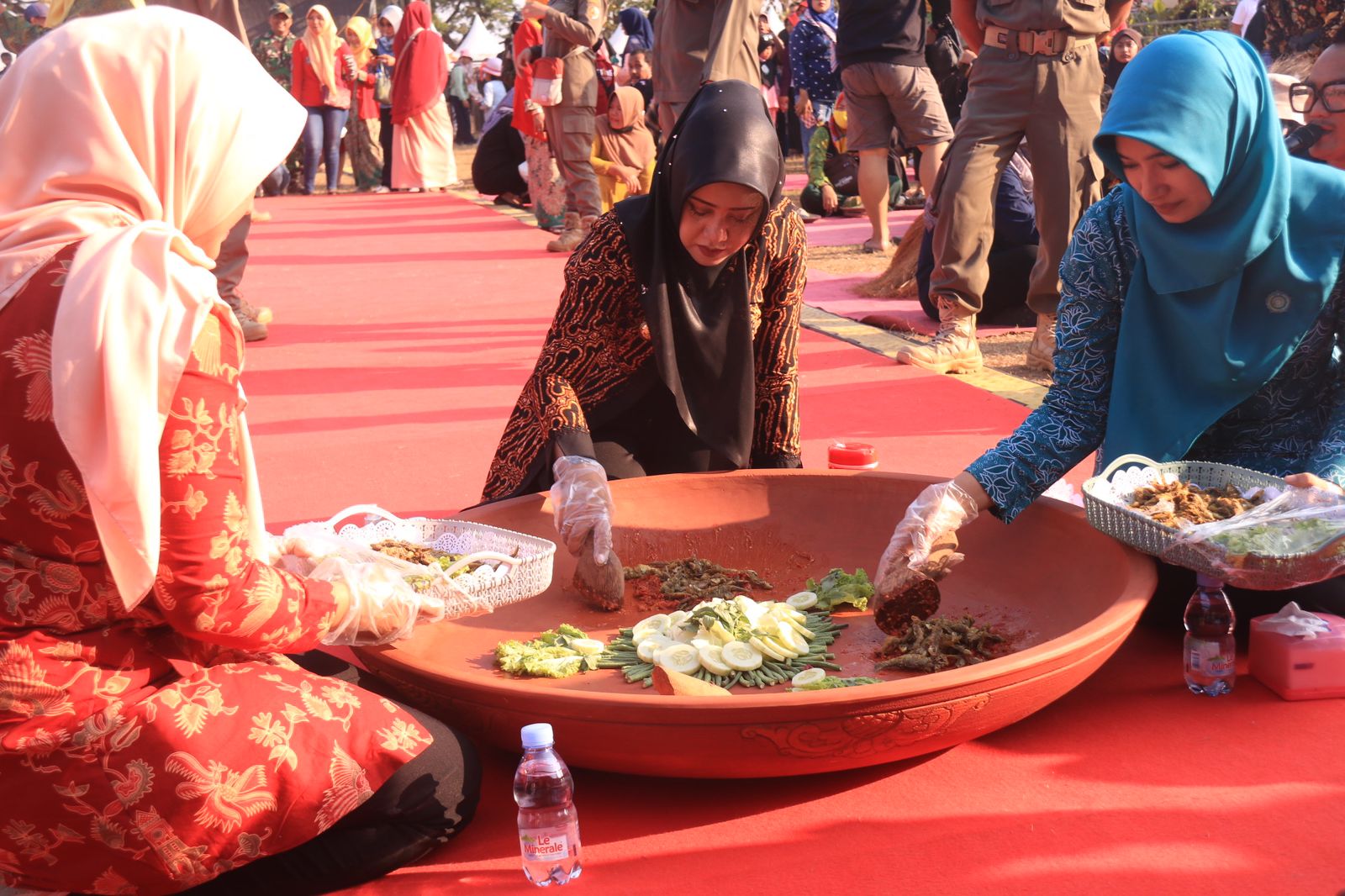 Mojokerto populerkan sambel wader di Festival Sambel Wader