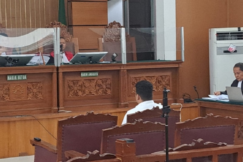 Hakim vonis 5 tahun Shane Lukas dan bebas dari restitusi