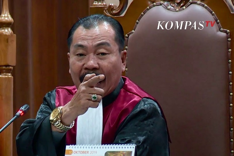 Skema Berlapis Di Proyek Bts 4g Bikin Hakim Geleng Kepala