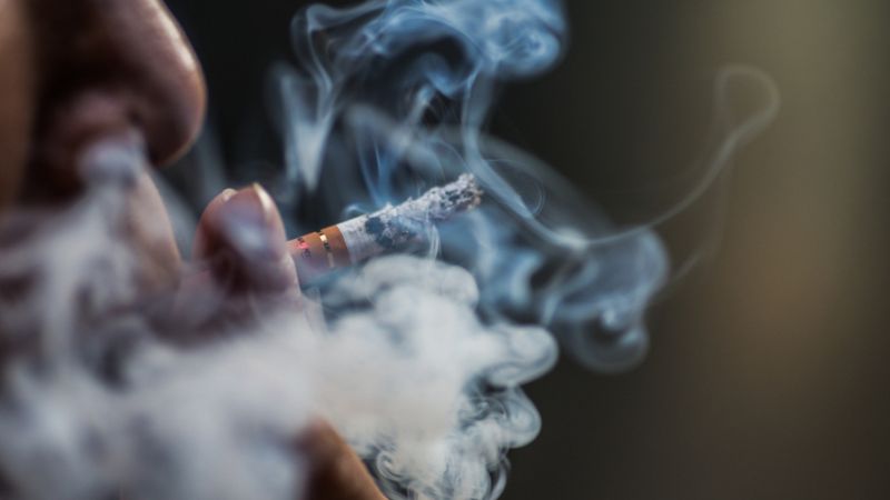 Rokok ketengan dan jalan remaja menuju masa depan suram