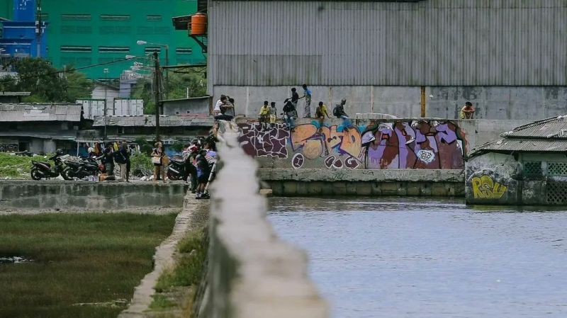 Tanggul laut raksasa dan kehancuran ekosistem di utara Jawa